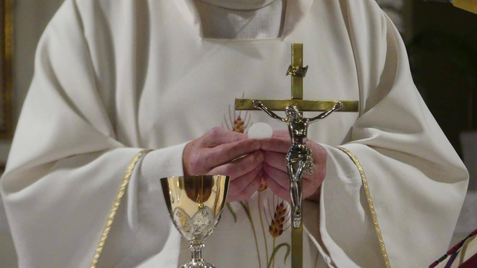 What Is The Sacrament Of The Eucharist?