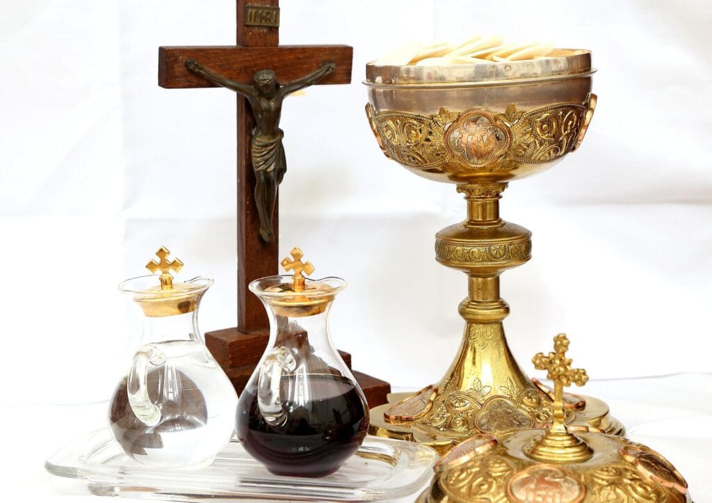 What Is Transubstantiation? The Real Meaning According To Catholic Teaching